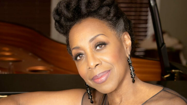 Oleta Adams / Season 2022-23 – Carver Community Cultural Center